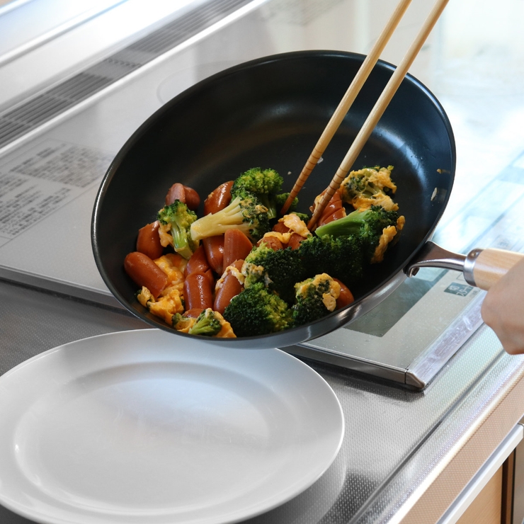 鉄フライパン 23cm IH対応[品番：KRFH0047304]｜livingut（リビングート）のファッション通販｜SHOPLIST（ショップリスト）